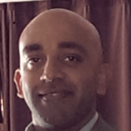 Use AWS Lambda Extensions to Securely Retrieve Secrets From HashiCorp Vault